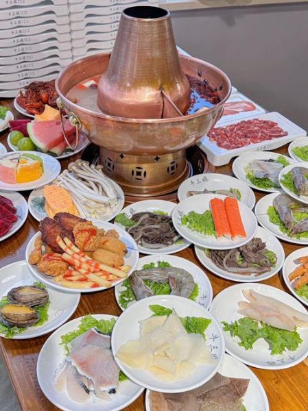 羊肉火锅配菜有哪些_哪些蔬菜最适合涮羊肉-第2张图片-山城妙识 羊肉火锅配菜有哪些_哪些蔬菜最适合涮羊肉-第2张图片-山城妙识