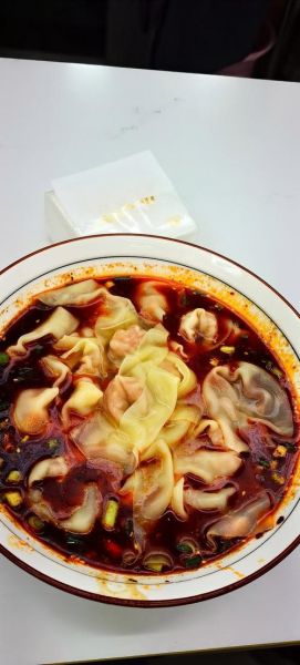 抄手肉馅怎么调才鲜嫩_抄手肉馅嫩滑秘诀-第3张图片-山城妙识 抄手肉馅怎么调才鲜嫩_抄手肉馅嫩滑秘诀-第3张图片-山城妙识