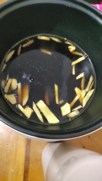 驱寒姜汤的做法_可乐版姜汤怎么做-第2张图片-山城妙识 驱寒姜汤的做法_可乐版姜汤怎么做-第2张图片-山城妙识