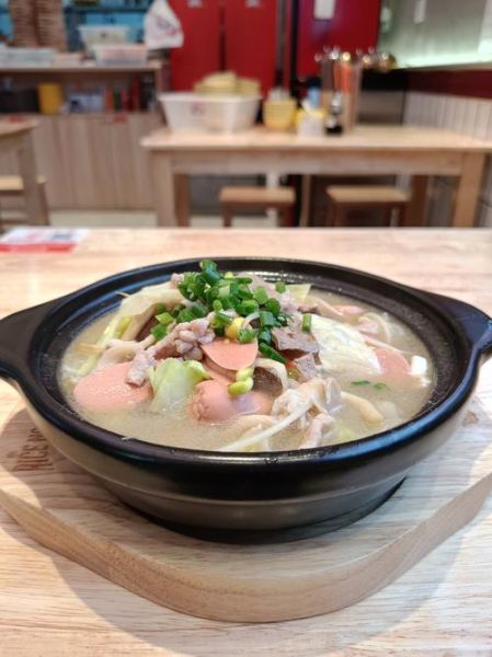 三鲜米线汤底怎么做_三鲜米线汤底配方-第3张图片-山城妙识 三鲜米线汤底怎么做_三鲜米线汤底配方-第3张图片-山城妙识