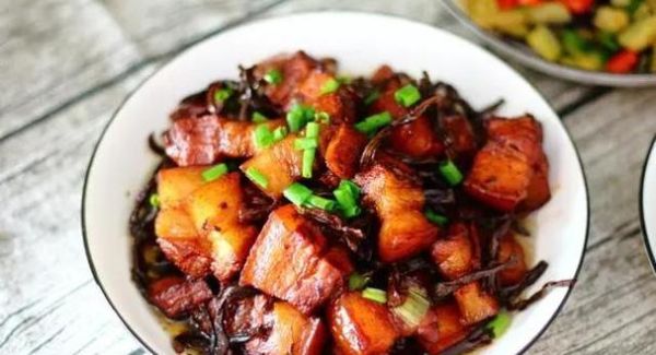 炖五花肉怎么炖最好吃_炖五花肉的家常做法-第3张图片-山城妙识 炖五花肉怎么炖最好吃_炖五花肉的家常做法-第3张图片-山城妙识