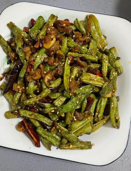 江豆角怎么炒好吃_江豆角的做法大全家常-第1张图片-山城妙识 江豆角怎么炒好吃_江豆角的做法大全家常-第1张图片-山城妙识