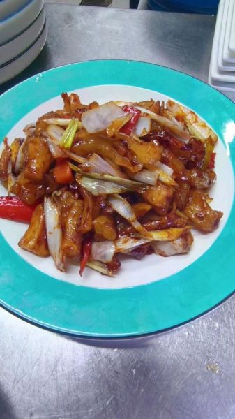 葱烧蹄筋怎么做_葱烧蹄筋最正宗的做法-第3张图片-山城妙识 葱烧蹄筋怎么做_葱烧蹄筋最正宗的做法-第3张图片-山城妙识