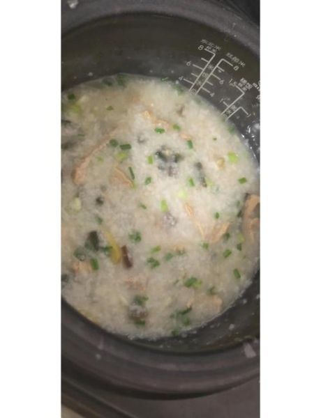 皮蛋粥为什么腥_怎么去除皮蛋粥腥味-第1张图片-山城妙识 皮蛋粥为什么腥_怎么去除皮蛋粥腥味-第1张图片-山城妙识
