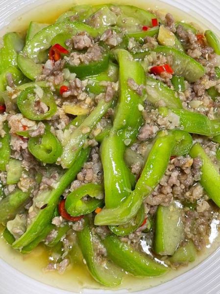 肉丝瓜怎么做好吃_肉丝瓜的家常做法-第3张图片-山城妙识