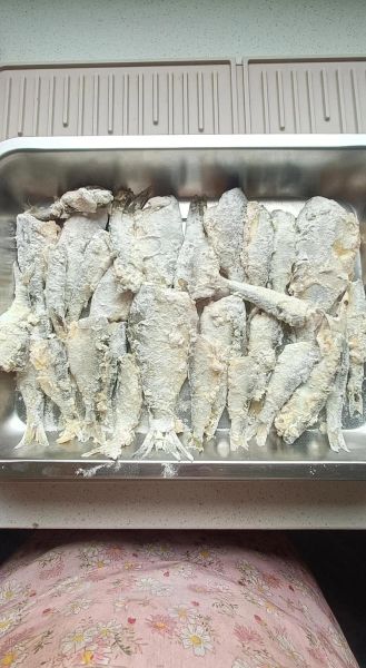炸小鱼怎么炸才会酥_炸小鱼酥脆不腥的技巧-第1张图片-山城妙识 炸小鱼怎么炸才会酥_炸小鱼酥脆不腥的技巧-第1张图片-山城妙识