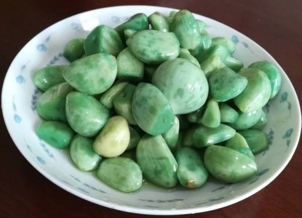绿蒜怎么腌制_绿蒜腌制小窍门-第1张图片-山城妙识 绿蒜怎么腌制_绿蒜腌制小窍门-第1张图片-山城妙识