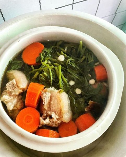 西洋菜猪骨汤的危害_长期喝会伤肝肾吗-第1张图片-山城妙识 西洋菜猪骨汤的危害_长期喝会伤肝肾吗-第1张图片-山城妙识