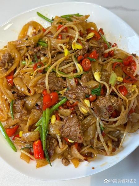 炒河粉放什么配料好吃_经典搭配推荐-第3张图片-山城妙识