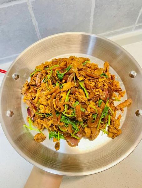 孜然羊肉卷怎么做_孜然羊肉卷做法大全-第2张图片-山城妙识 孜然羊肉卷怎么做_孜然羊肉卷做法大全-第2张图片-山城妙识