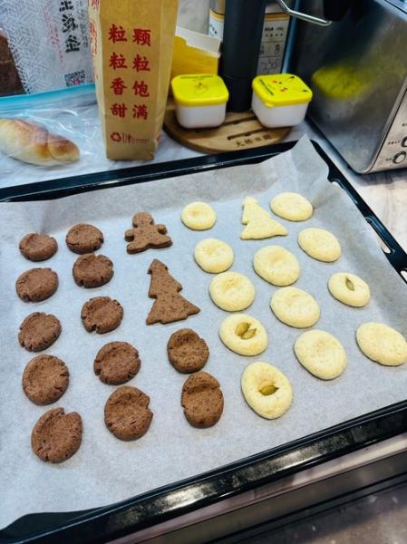 怎么烤饼干_烤饼干需要哪些材料-第1张图片-山城妙识 怎么烤饼干_烤饼干需要哪些材料-第1张图片-山城妙识