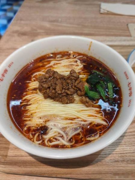 担担面发黄怎么和面_发黄原因与正确配方-第1张图片-山城妙识 担担面发黄怎么和面_发黄原因与正确配方-第1张图片-山城妙识