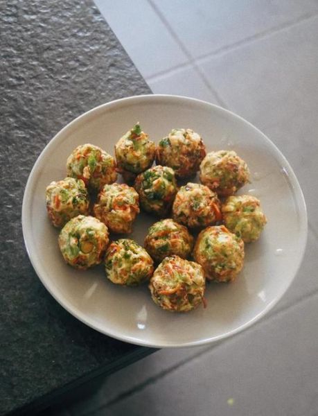 素炸萝卜丝丸子怎么做_萝卜丝丸子不松散技巧-第1张图片-山城妙识