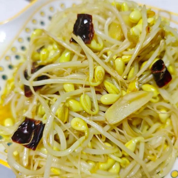 清炒豆芽怎么炒才脆_豆芽焯水还是不焯水-第1张图片-山城妙识 清炒豆芽怎么炒才脆_豆芽焯水还是不焯水-第1张图片-山城妙识