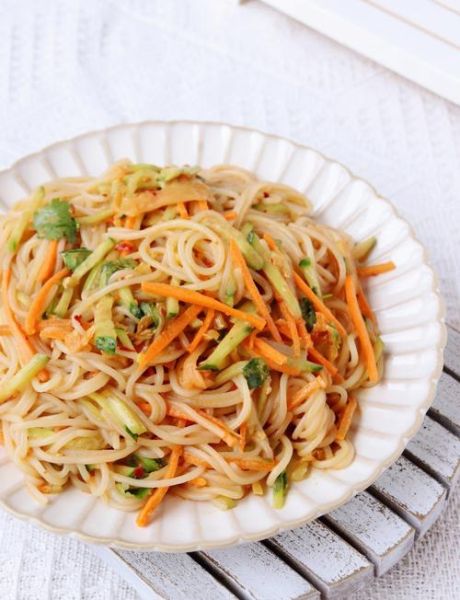 芝麻酱怎么调才好吃_凉面芝麻酱怎么调-第1张图片-山城妙识