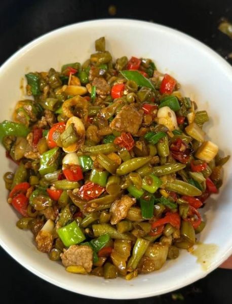酸豆角炒肉怎么炒好吃又简单_酸豆角炒肉家常做法-第1张图片-山城妙识 酸豆角炒肉怎么炒好吃又简单_酸豆角炒肉家常做法-第1张图片-山城妙识