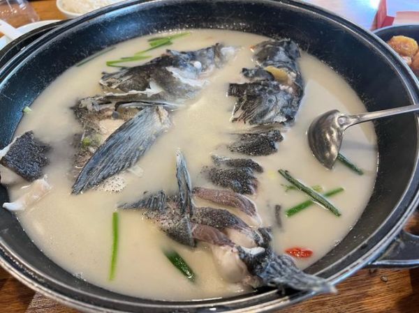 花鲢鱼头汤怎么做好吃_花鲢鱼头汤的做法窍门-第3张图片-山城妙识 花鲢鱼头汤怎么做好吃_花鲢鱼头汤的做法窍门-第3张图片-山城妙识