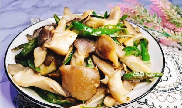 凤尾菇怎么炒好吃_凤尾菇的做法大全家常菜-第2张图片-山城妙识 凤尾菇怎么炒好吃_凤尾菇的做法大全家常菜-第2张图片-山城妙识