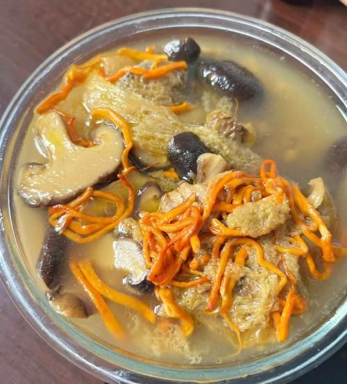 竹荪汤怎么煲好喝_竹荪汤的家常做法-第3张图片-山城妙识 竹荪汤怎么煲好喝_竹荪汤的家常做法-第3张图片-山城妙识