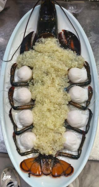 一斤左右大龙虾怎么蒸_大龙虾清蒸做法步骤-第1张图片-山城妙识