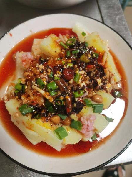 米豆腐怎么做好吃_米豆腐的家常做法-第2张图片-山城妙识