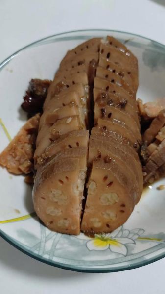 糯米塞藕怎么做_糯米塞藕的诀窍-第2张图片-山城妙识