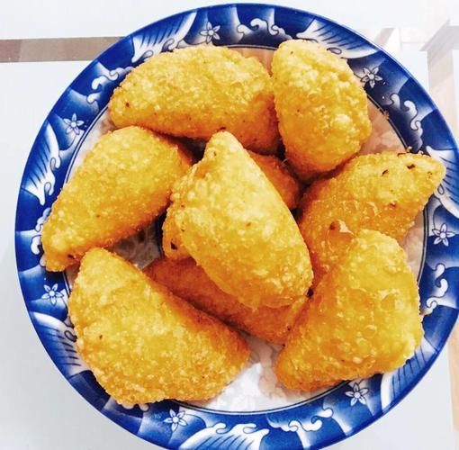 炸油糕怎么做外皮才酥脆_炸油糕用什么面粉最好-第1张图片-山城妙识 炸油糕怎么做外皮才酥脆_炸油糕用什么面粉最好-第1张图片-山城妙识