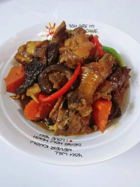 萝卜烧鸡怎么做_萝卜烧鸡最正宗的做法-第2张图片-山城妙识 萝卜烧鸡怎么做_萝卜烧鸡最正宗的做法-第2张图片-山城妙识