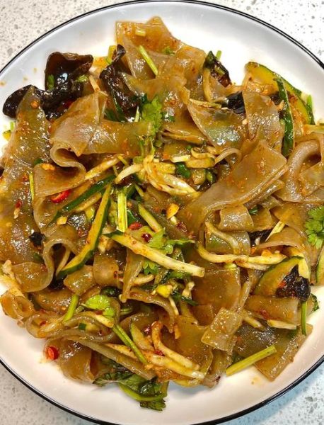 干粉皮怎么泡发_干粉皮怎么炒好吃-第1张图片-山城妙识 干粉皮怎么泡发_干粉皮怎么炒好吃-第1张图片-山城妙识