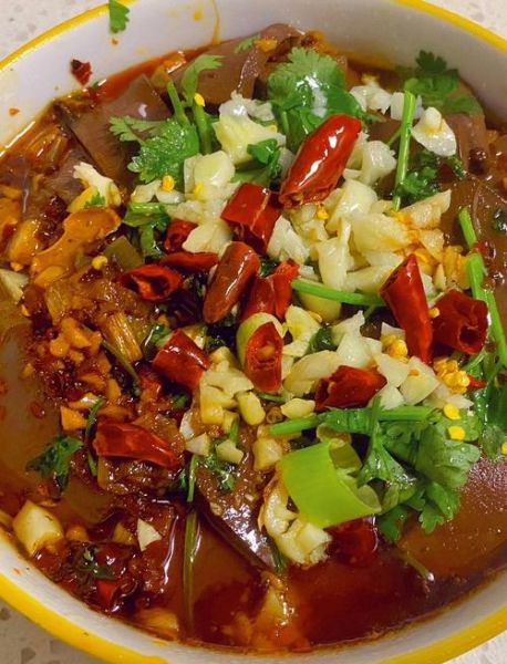 炒鸭血怎么做不腥_鸭血炒多久才嫩滑-第1张图片-山城妙识 炒鸭血怎么做不腥_鸭血炒多久才嫩滑-第1张图片-山城妙识