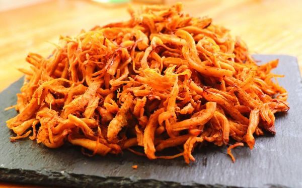 棒棒鸡丝怎么做_棒棒鸡丝需要焯水吗-第2张图片-山城妙识