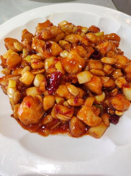 宫保鸡丁暗示着什么_川菜文化密码-第1张图片-山城妙识 宫保鸡丁暗示着什么_川菜文化密码-第1张图片-山城妙识