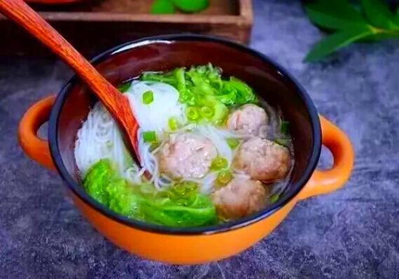 小白菜肉丸汤怎么做_小白菜肉丸汤需要焯水吗-第3张图片-山城妙识 小白菜肉丸汤怎么做_小白菜肉丸汤需要焯水吗-第3张图片-山城妙识