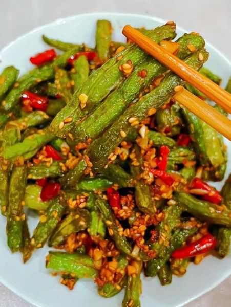 干煸豆角怎么做香辣_干煸豆角香辣技巧-第3张图片-山城妙识 干煸豆角怎么做香辣_干煸豆角香辣技巧-第3张图片-山城妙识