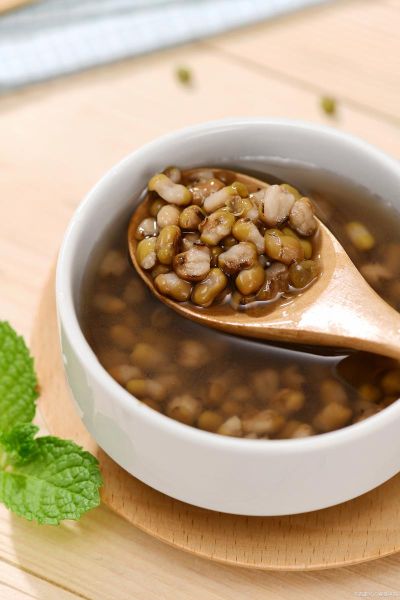 喝绿豆汤能减肥吗_绿豆汤减肥真相-第1张图片-山城妙识 喝绿豆汤能减肥吗_绿豆汤减肥真相-第1张图片-山城妙识