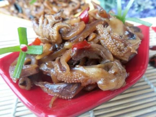 干烧目鱼怎么做_干烧目鱼家常做法-第1张图片-山城妙识 干烧目鱼怎么做_干烧目鱼家常做法-第1张图片-山城妙识