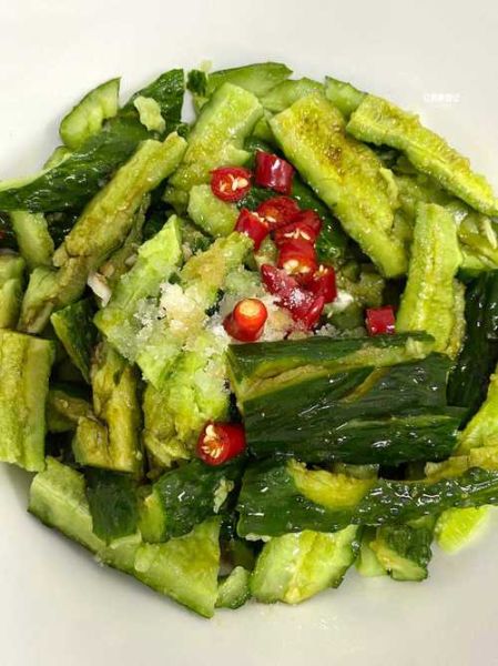 拌黄瓜怎么做好吃_拌黄瓜要不要焯水-第2张图片-山城妙识 拌黄瓜怎么做好吃_拌黄瓜要不要焯水-第2张图片-山城妙识