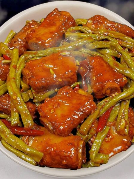 豆角炖排骨怎么做_豆角炖排骨要焯水吗-第2张图片-山城妙识 豆角炖排骨怎么做_豆角炖排骨要焯水吗-第2张图片-山城妙识