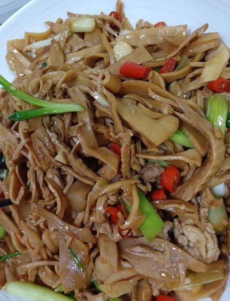 冬笋炒肉丝怎么炒好吃_冬笋炒肉丝用焯水吗-第1张图片-山城妙识 冬笋炒肉丝怎么炒好吃_冬笋炒肉丝用焯水吗-第1张图片-山城妙识