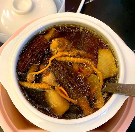 鸡汤怎么炖不腥_鸡汤去腥最简单的方法-第3张图片-山城妙识 鸡汤怎么炖不腥_鸡汤去腥最简单的方法-第3张图片-山城妙识