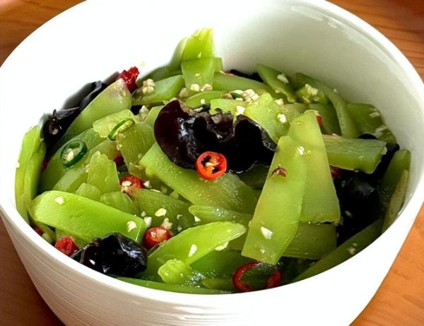 清热降火的蔬菜有哪些_夏天吃什么蔬菜去火-第2张图片-山城妙识 清热降火的蔬菜有哪些_夏天吃什么蔬菜去火-第2张图片-山城妙识