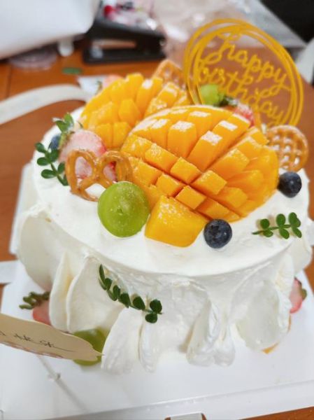 水果奶油蛋糕怎么做_水果奶油蛋糕用什么水果好-第3张图片-山城妙识