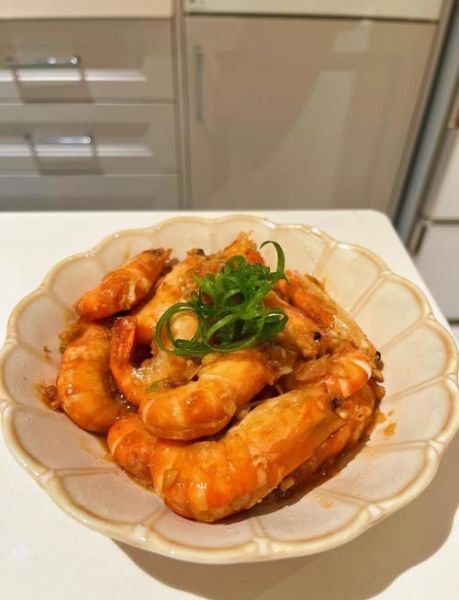 大头虾怎么处理干净_去虾线技巧-第2张图片-山城妙识