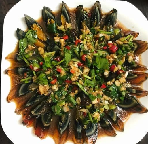 凉拌皮蛋放什么调料_凉拌皮蛋怎么调好吃-第2张图片-山城妙识