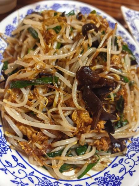 春饼怎么做又软又筋道_春饼家常菜菜谱大全-第2张图片-山城妙识