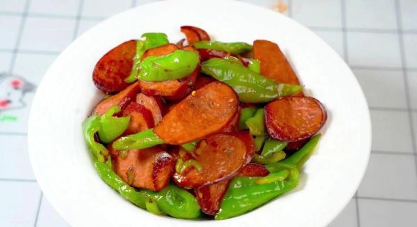 红辣椒炒火腿肠怎么做_火腿肠炒多久才熟-第2张图片-山城妙识 红辣椒炒火腿肠怎么做_火腿肠炒多久才熟-第2张图片-山城妙识