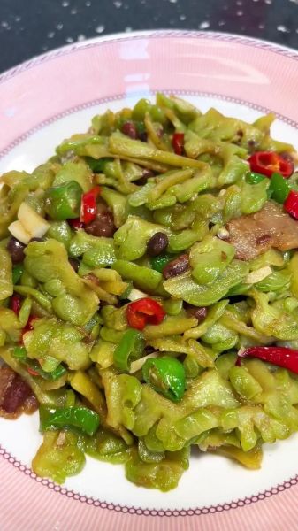 苦瓜怎么吃不苦_苦瓜怎么吃最好吃-第3张图片-山城妙识 苦瓜怎么吃不苦_苦瓜怎么吃最好吃-第3张图片-山城妙识