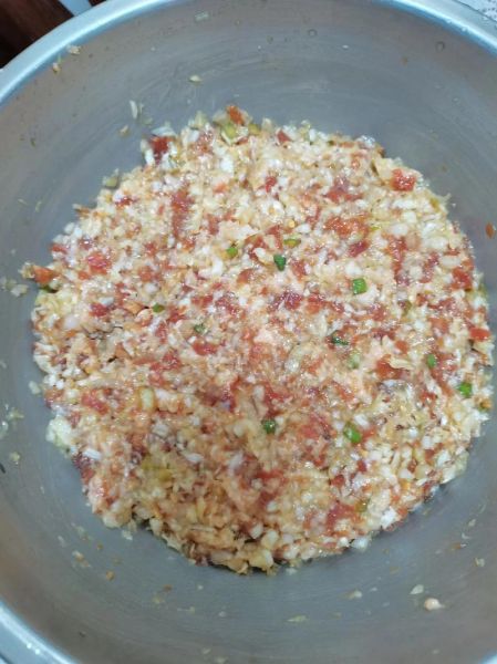 白菜猪肉饺子馅怎么调才好吃_白菜猪肉饺子馅的秘诀-第1张图片-山城妙识 白菜猪肉饺子馅怎么调才好吃_白菜猪肉饺子馅的秘诀-第1张图片-山城妙识