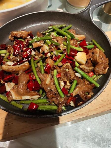 徽菜有哪些代表菜_徽菜口味特点是什么-第3张图片-山城妙识