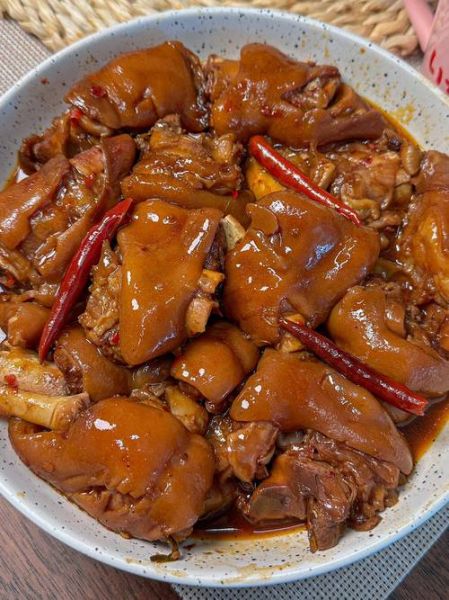 猪蹄里面炖什么菜好吃_家常搭配推荐-第3张图片-山城妙识 猪蹄里面炖什么菜好吃_家常搭配推荐-第3张图片-山城妙识